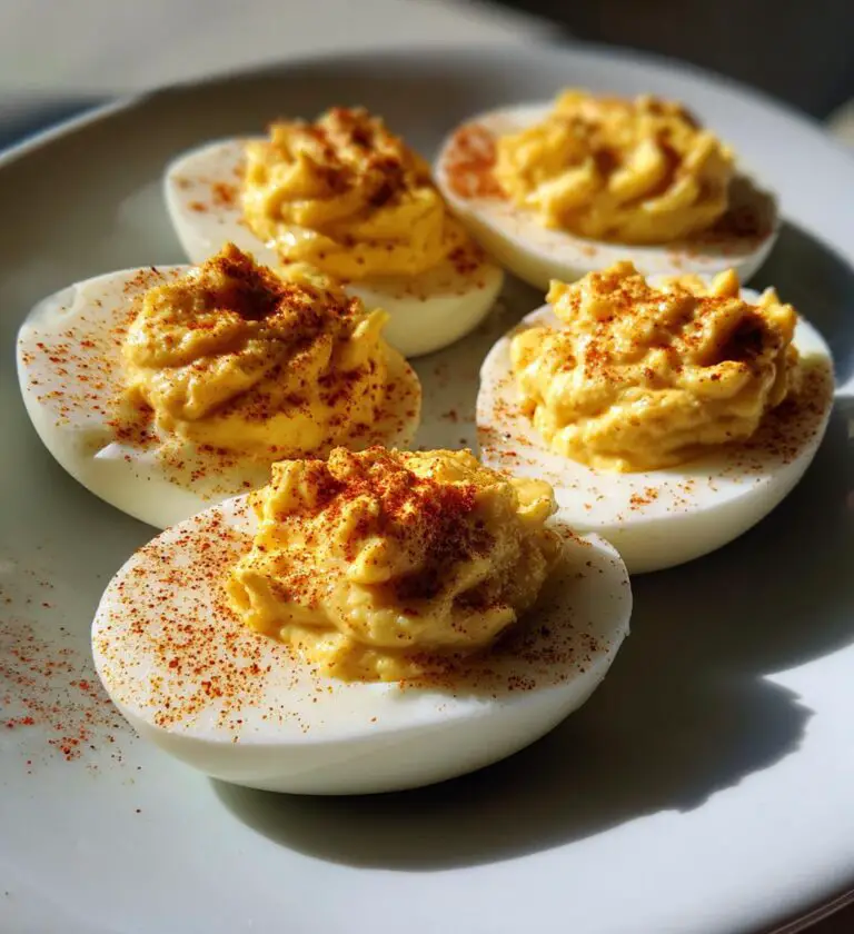 Classic Deviled Eggs Recipe: 6 Ingredients to Delight